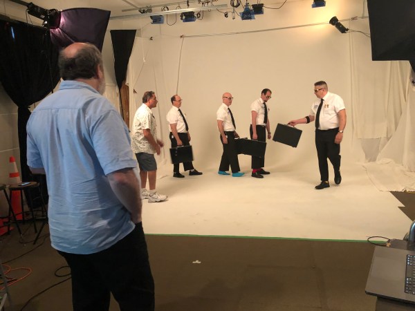 Photo Studio FAQ’s – St Louis Corporate Photographers